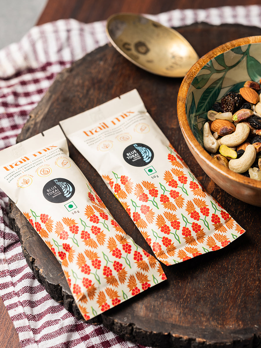 Nutritious Trail Mix – Tasty Blend of Nuts, Fruits & Seeds